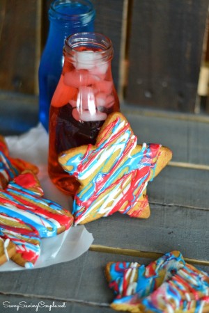 Patriotic Royal Icing Star Cookies ⋆ Savvy Saving Couple